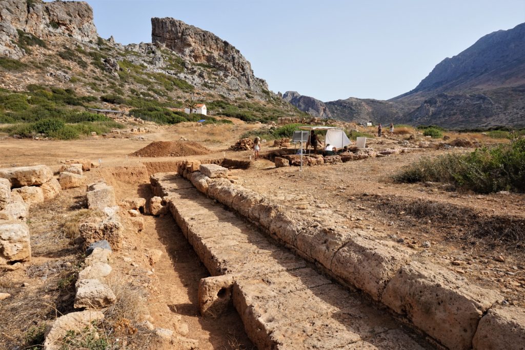 New study pinpoints source of largest recorded Mediterranean earthquake ...